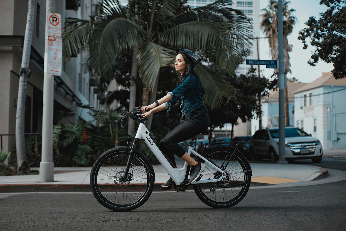 Unleash Your Adventure: Taking a Look at the City Surfer - Cote Ebike